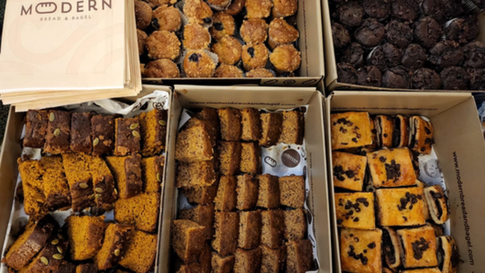 Modern Bread & Bagel FULL Review (A Gluten-Free Heaven!)